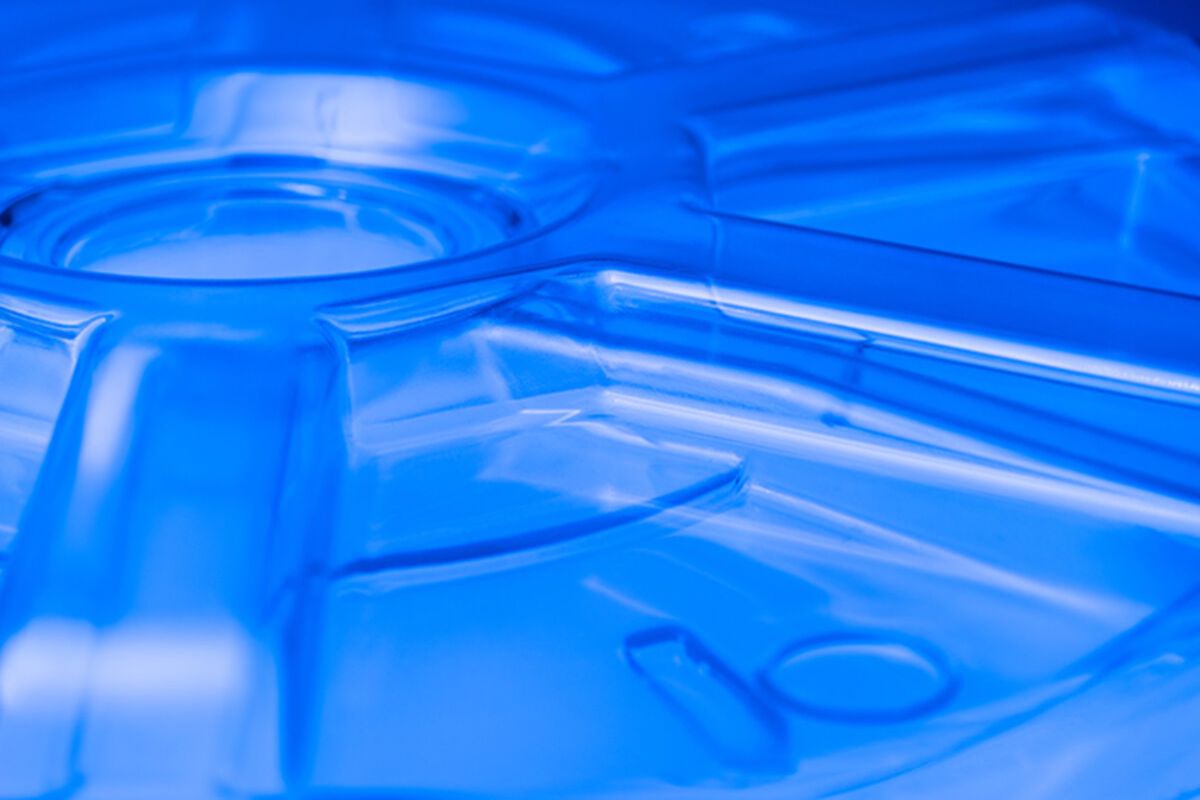 Exolon Group propose désormais les plaques massives Vivak® Med en ...